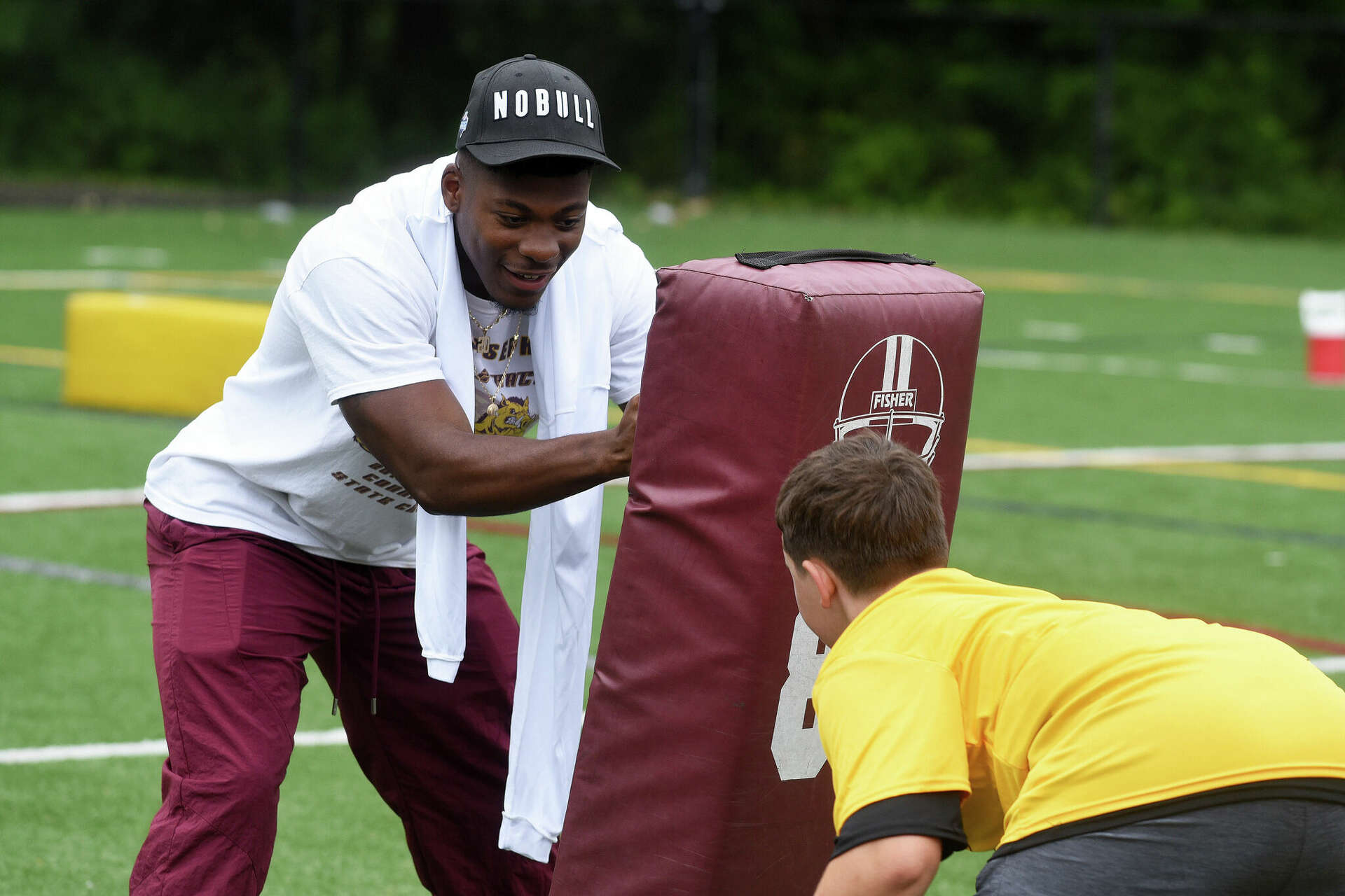Tyler Matakevich, NFL veteran, gives back to St. Joseph football