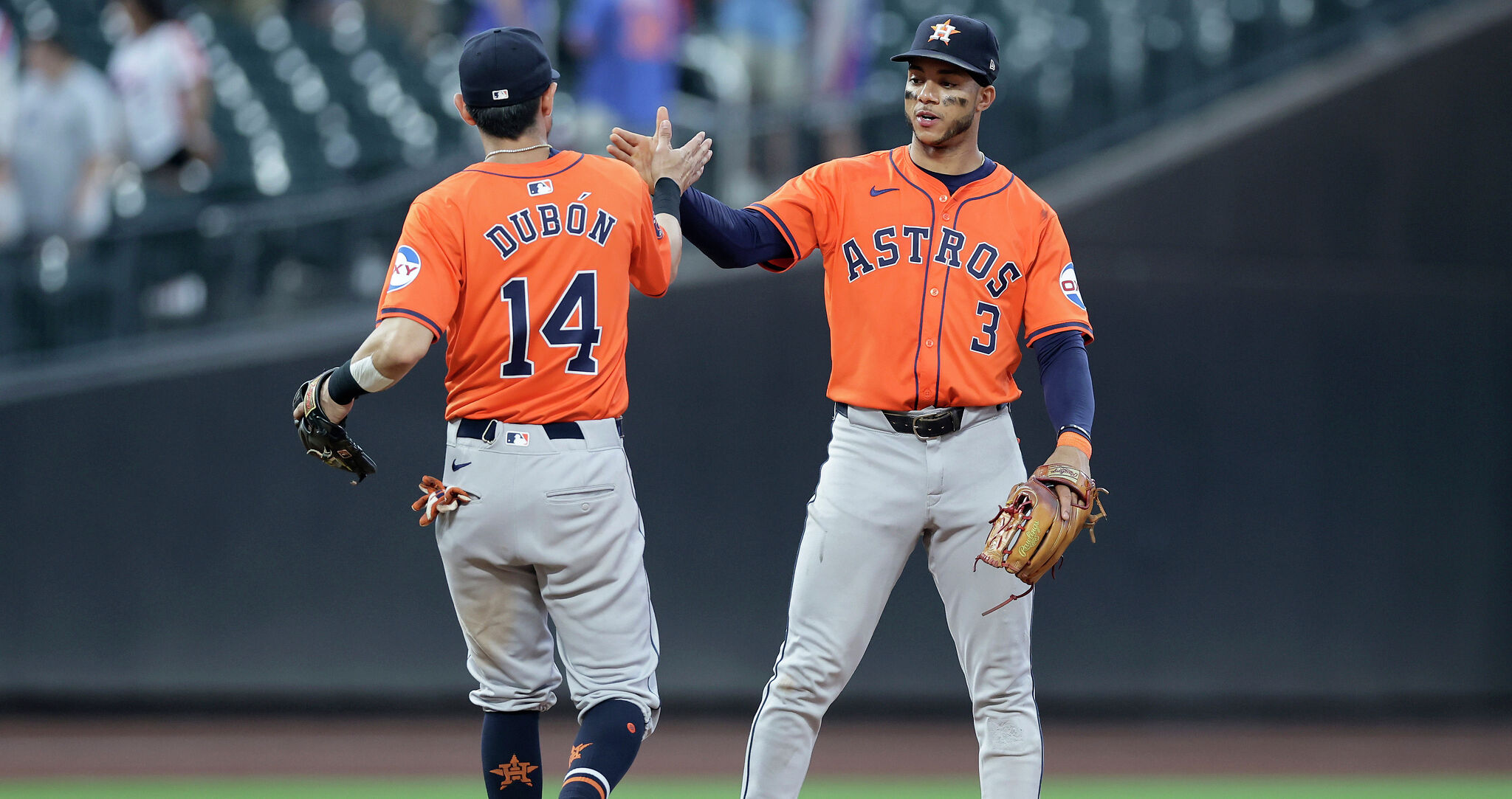 Houston Astros finish stellar June to move above .500