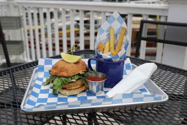 Drift Restaurant opens in Essex, with emphasis on seafood, cocktails