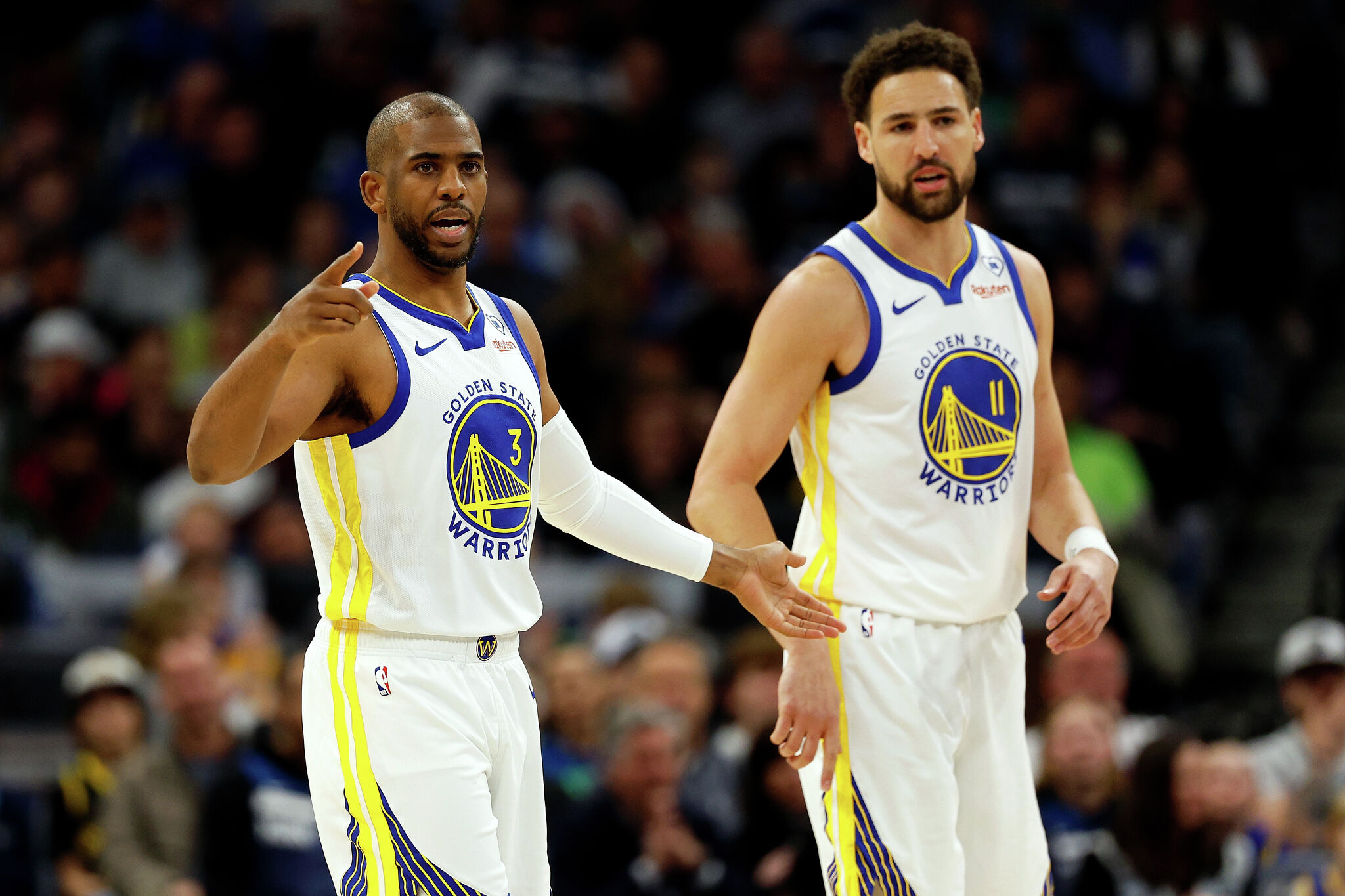 Rockets' in-state rivals add aging stars in free agency