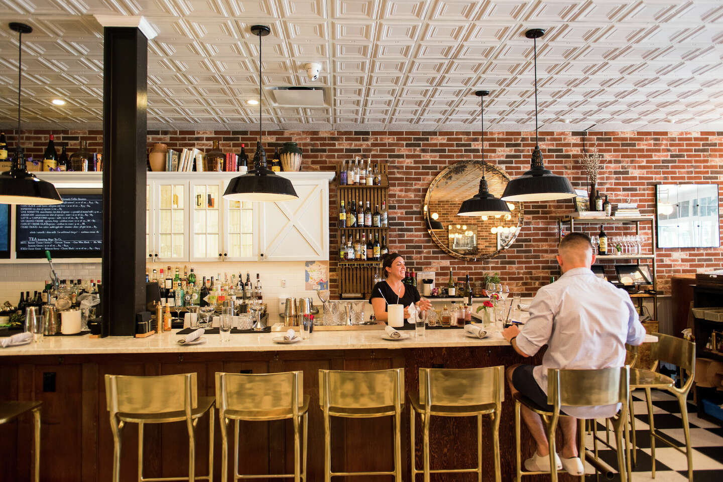 Le Mazet offers French country cooking in former Arethusa space in CT