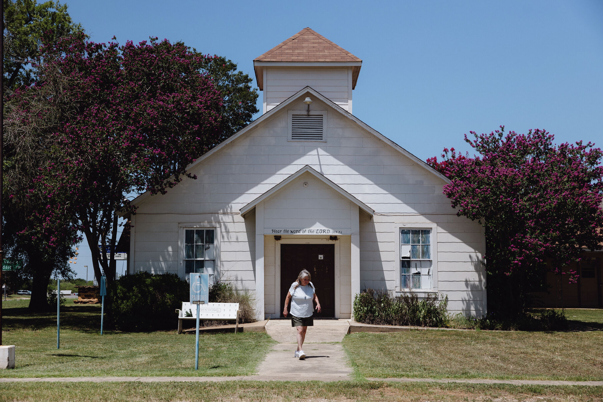 Judge blocks Sutherland Springs church's plan to to raze memorial