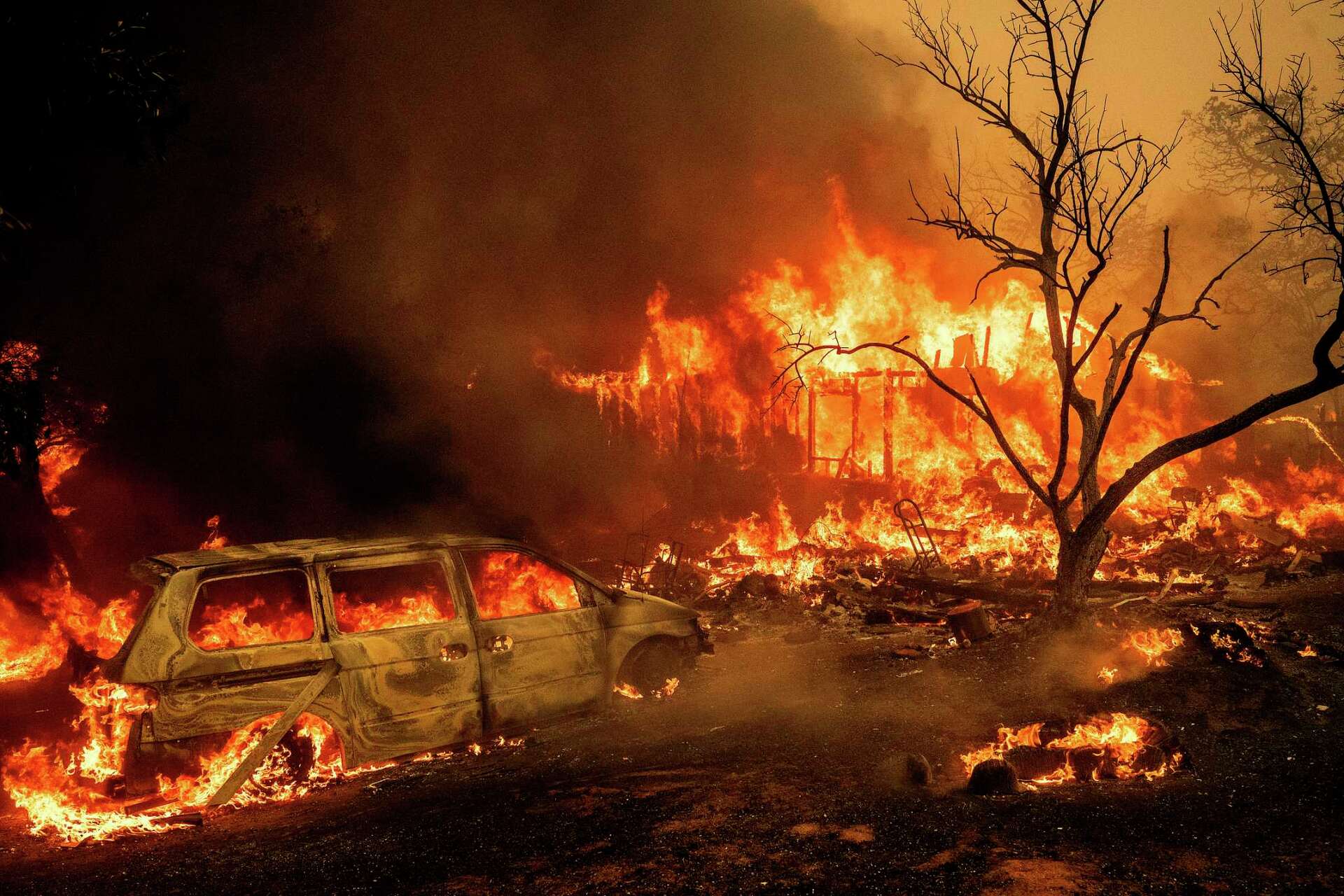 Thompson Fire burns homes, forces 13,000 evacuations in Butte County