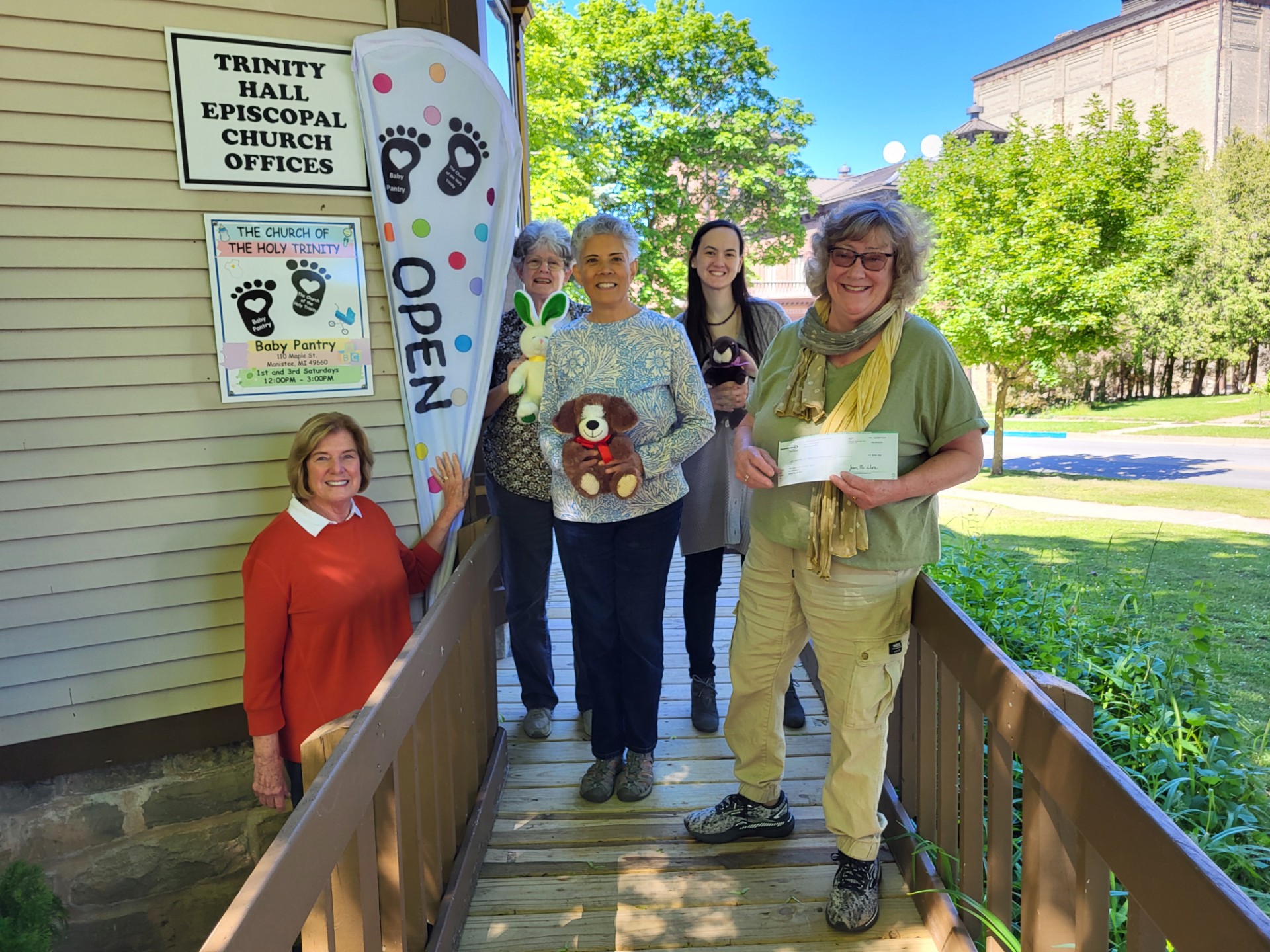 Holy Trinity Baby Pantry receives $2,500 grant from Consumers Energy