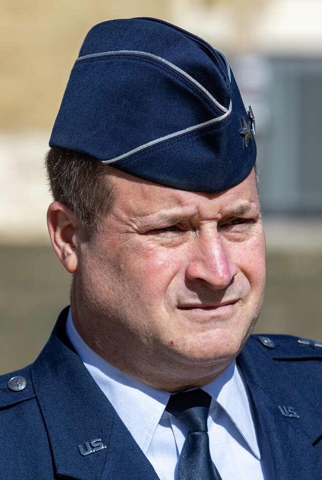 Disgraced general's pardon request accepted by Justice Department