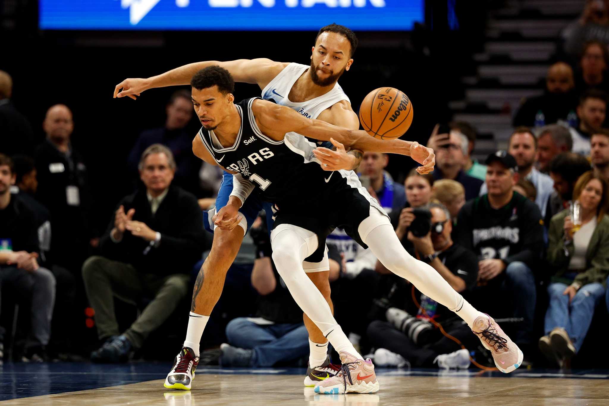 Warriors’ focus on defense brought Melton, Anderson into the fold