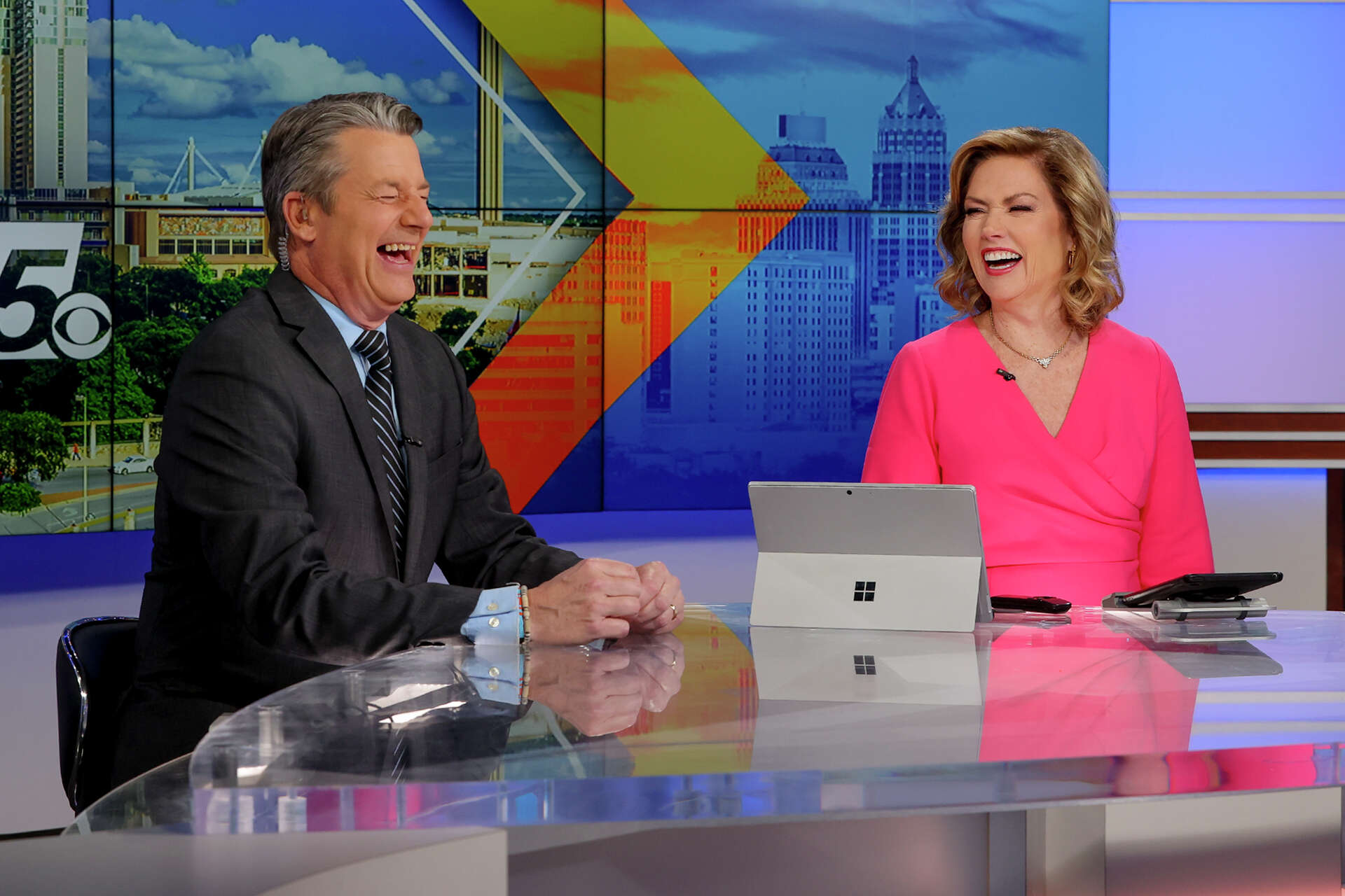 KENS 5 TV anchor Deborah Knapp says no to retirement for now.