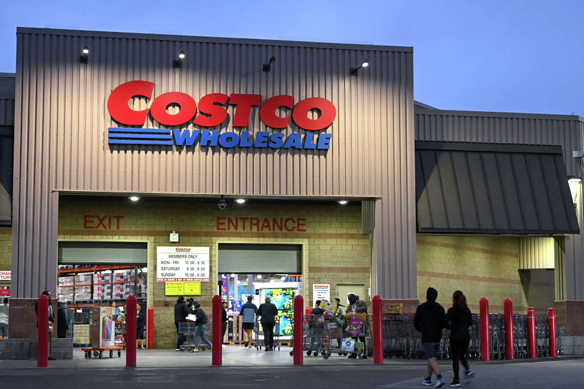 The Calif. warehouses that resell Costco, Target items for cheap