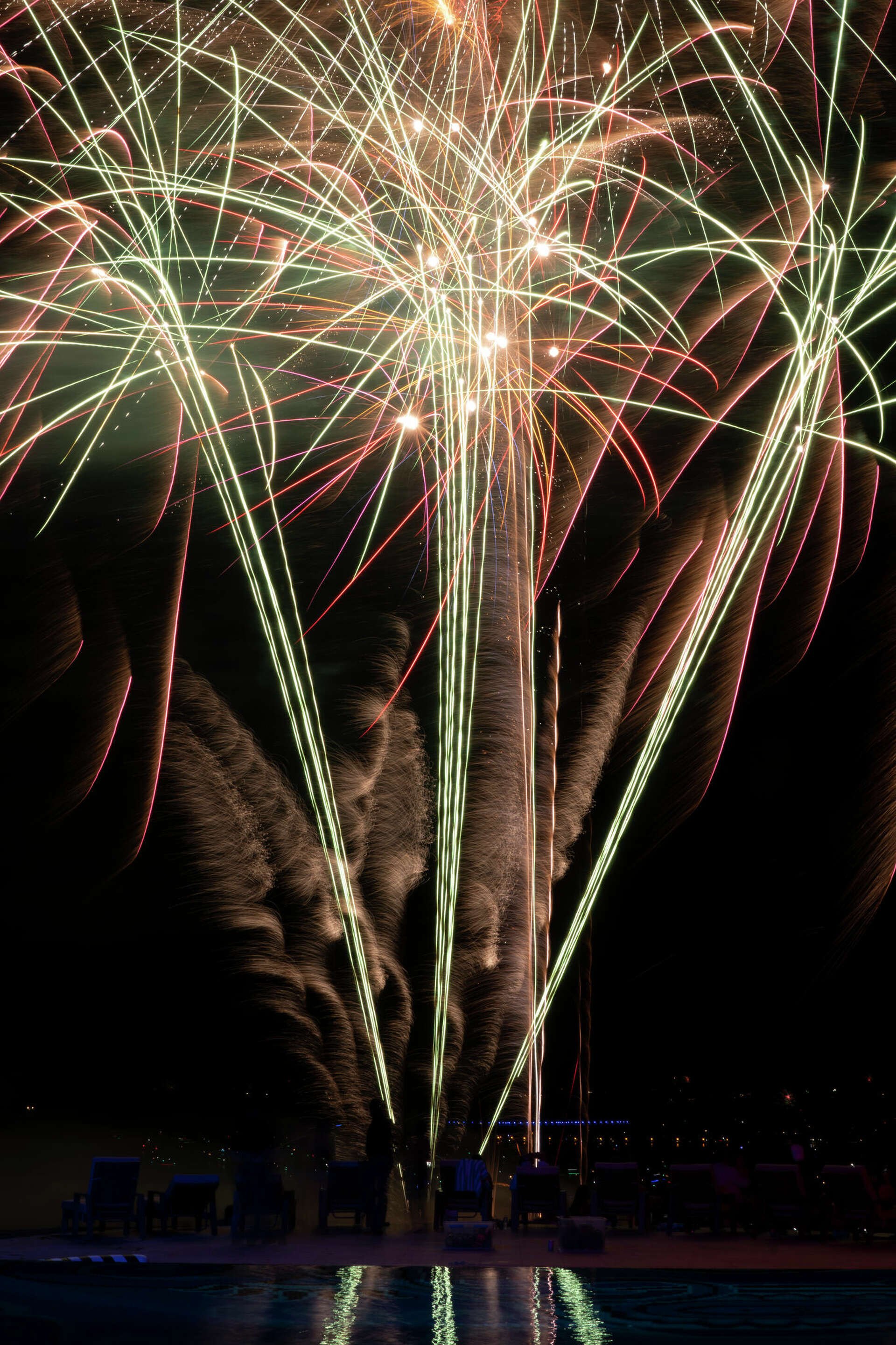 Mattress Mack’s Lake Travis Fireworks Show dazzles for Fourth of July