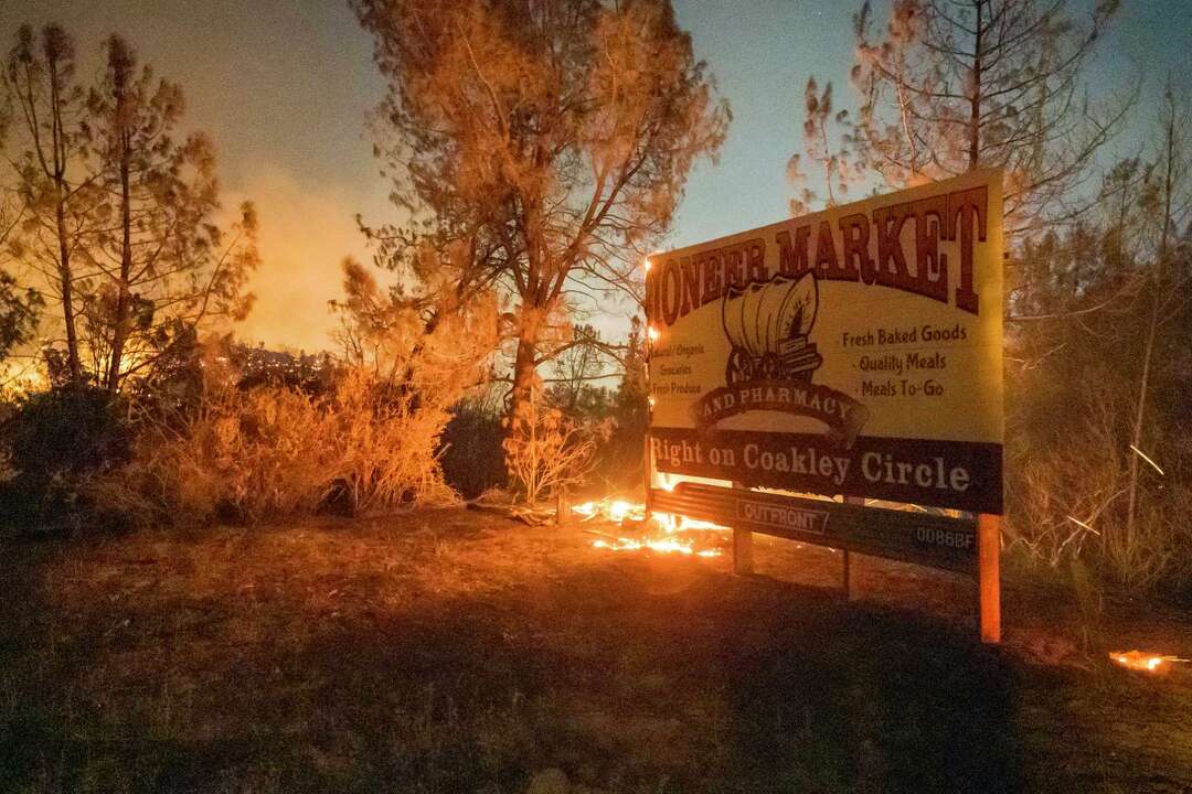 French Fire near Mariposa grows to more than 800 acres, 5% containment