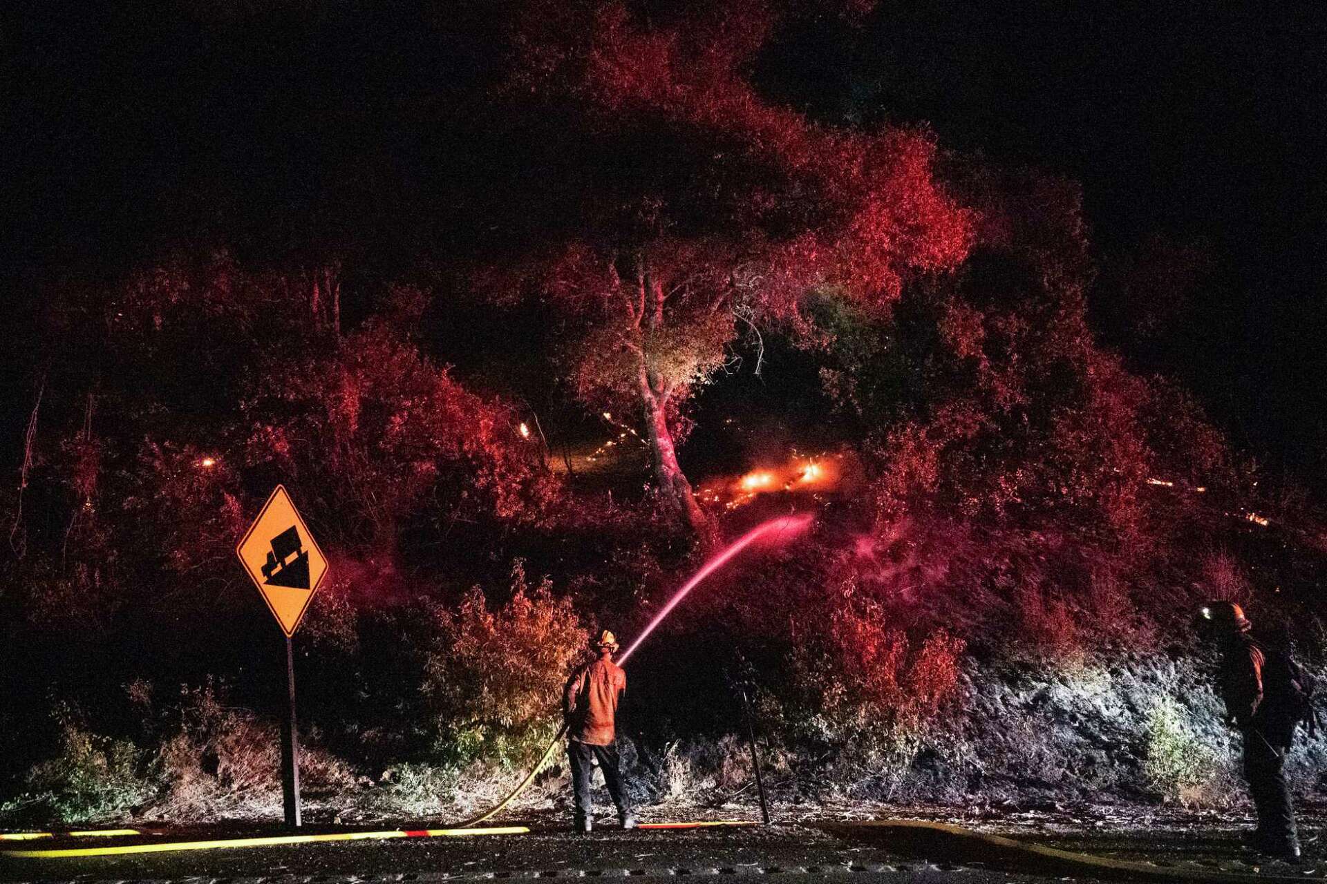 French Fire near Mariposa grows to more than 800 acres, 5% containment