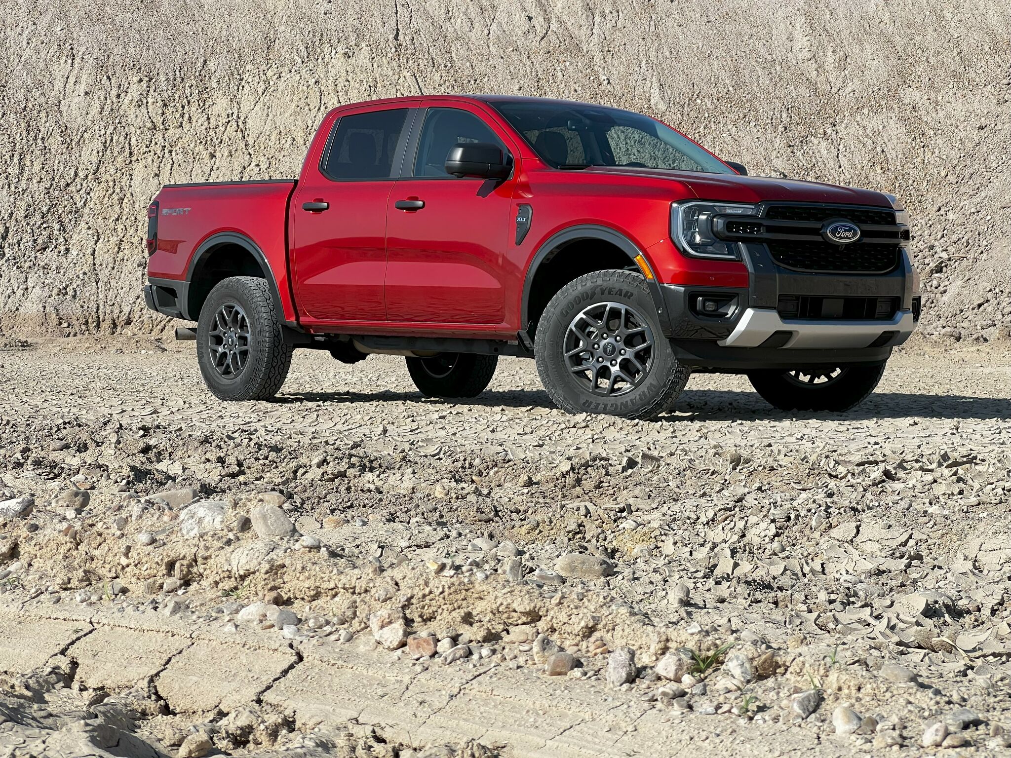 Ford Ranger pickup for 2024 is a mid-size standout