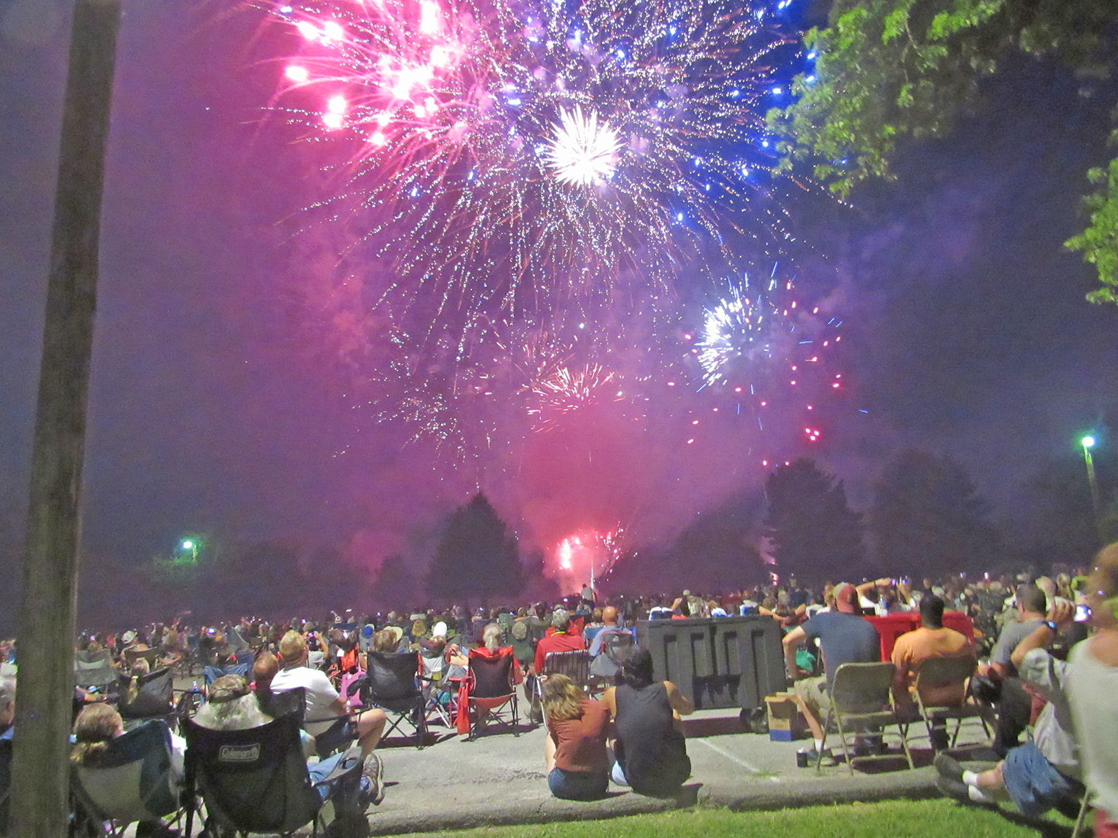 Preview: Edwardsville American Legion Post 199 fireworks Preview: Edwardsville American Legion Post 199 fireworks