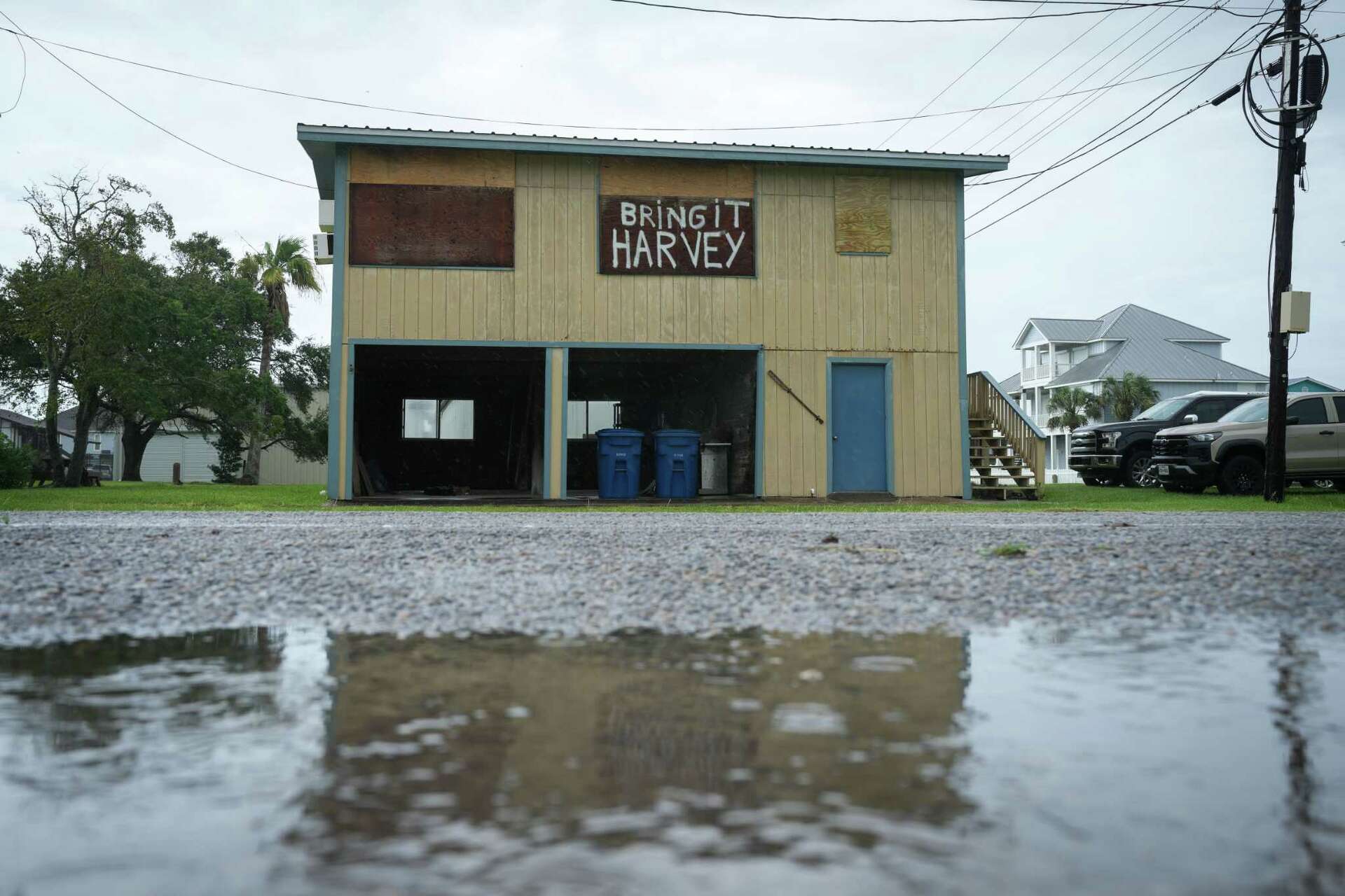 Hurricane Beryl damage: Houston, League City see rain, wind
