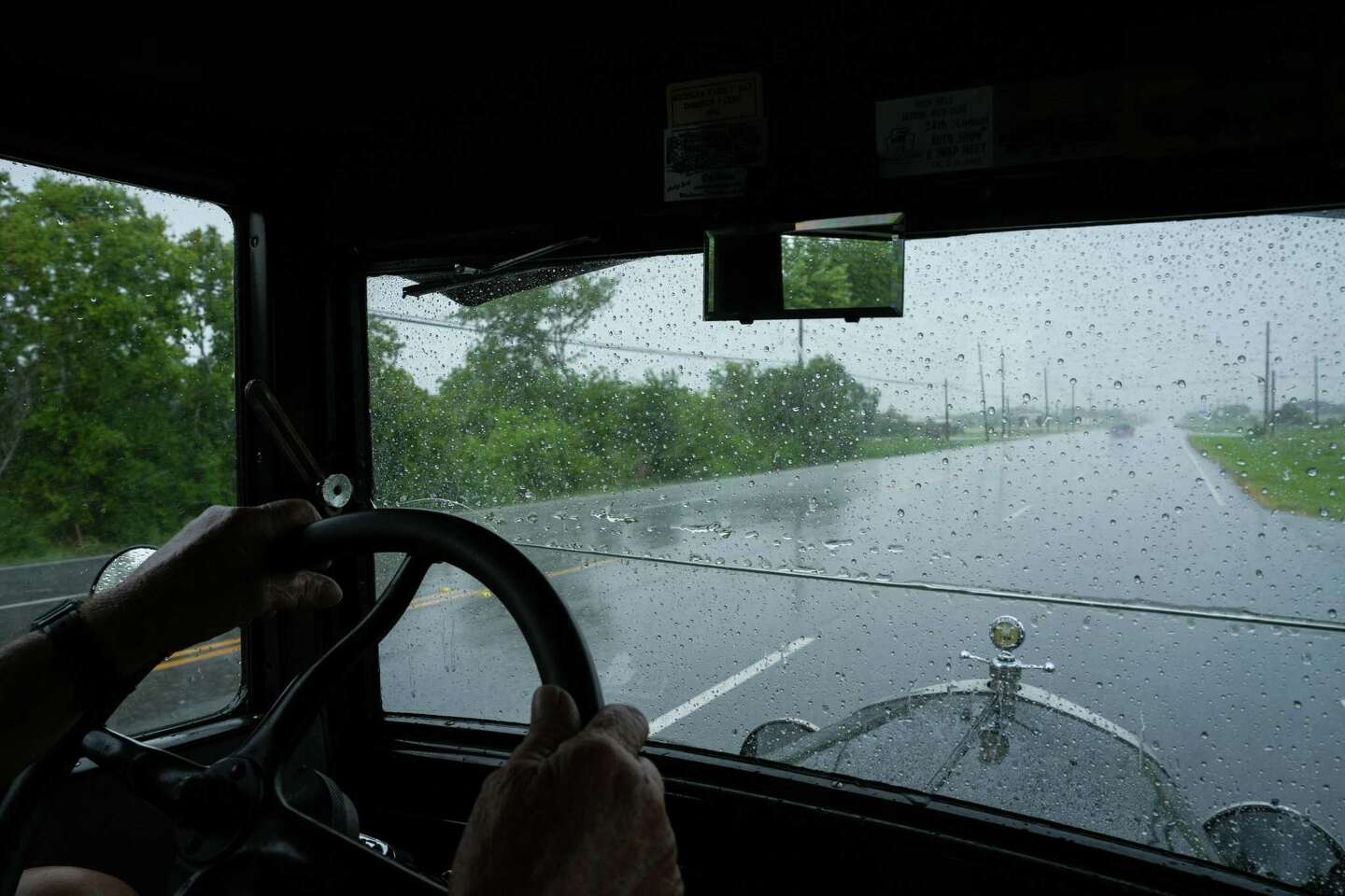Beryl weather updates: Katy, Cypress in hurricane path after landfall