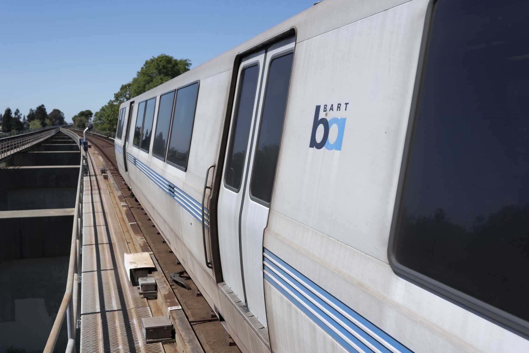 BART’s Richmond Station reopens after closure due to nearby fire