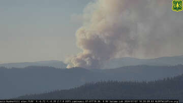 Royal Fire near Tahoe spreads quickly, smoke visible from I-80