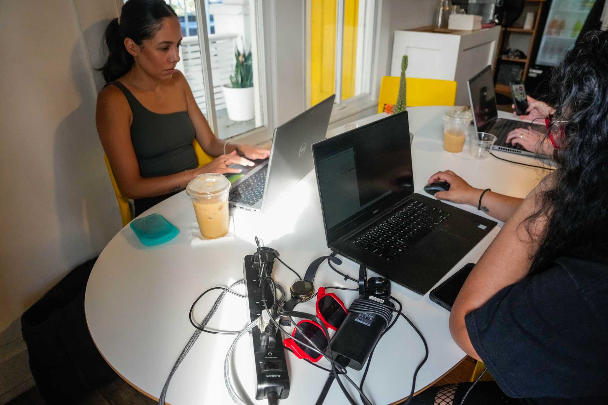 What Houston coffee shops are open after Hurricane Beryl damage?