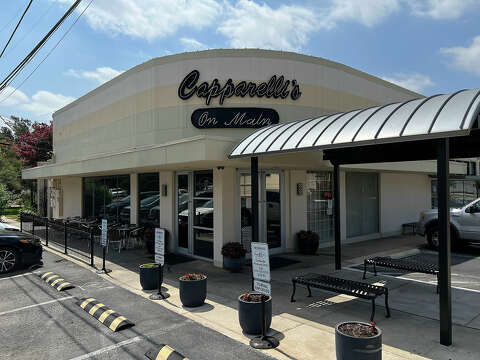 Italian restaurant Capparelli's on Thousand Oaks Drive closes