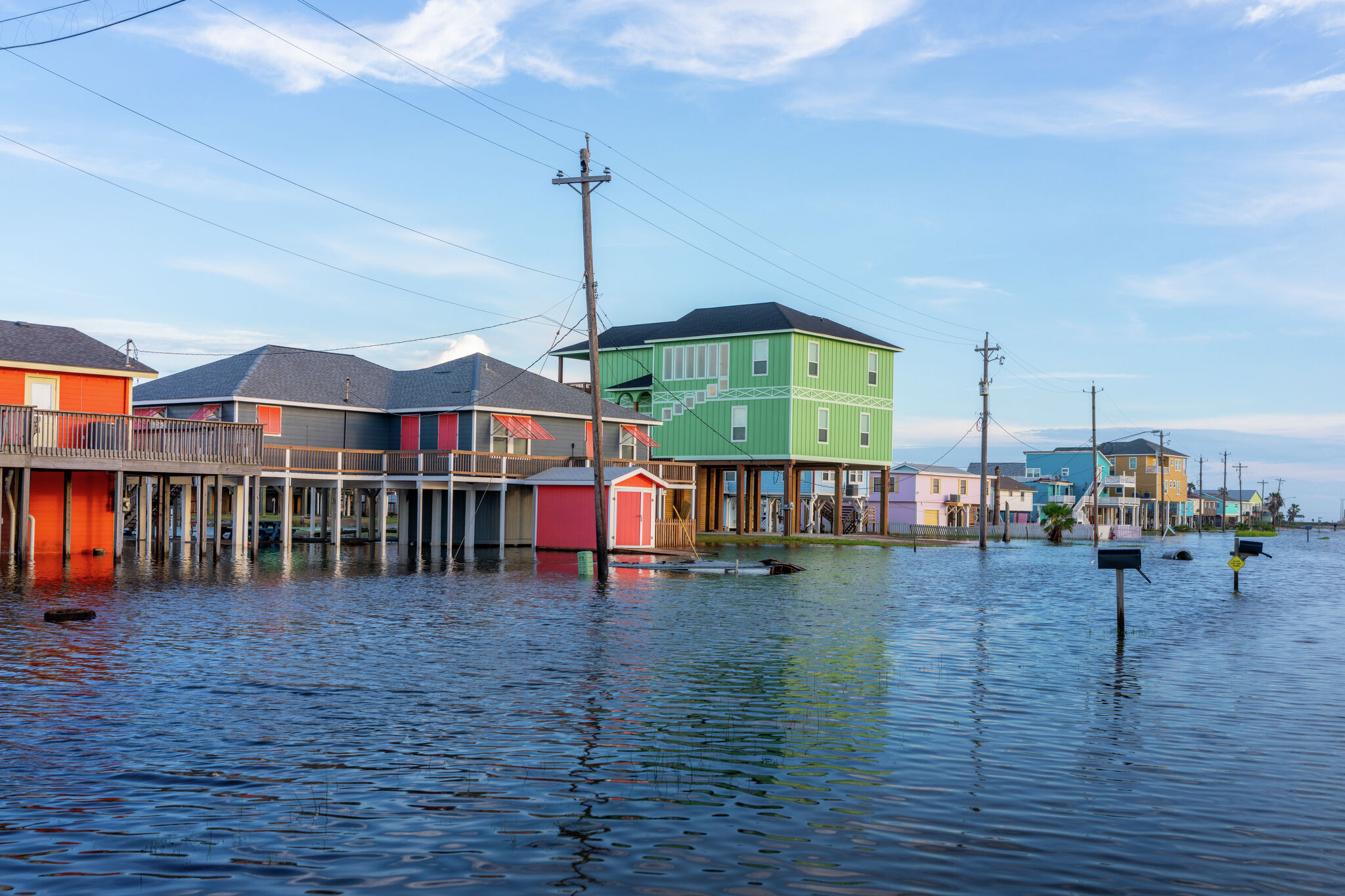 PHOTOS: In Hurricane Beryl's wake, Texans assess damage