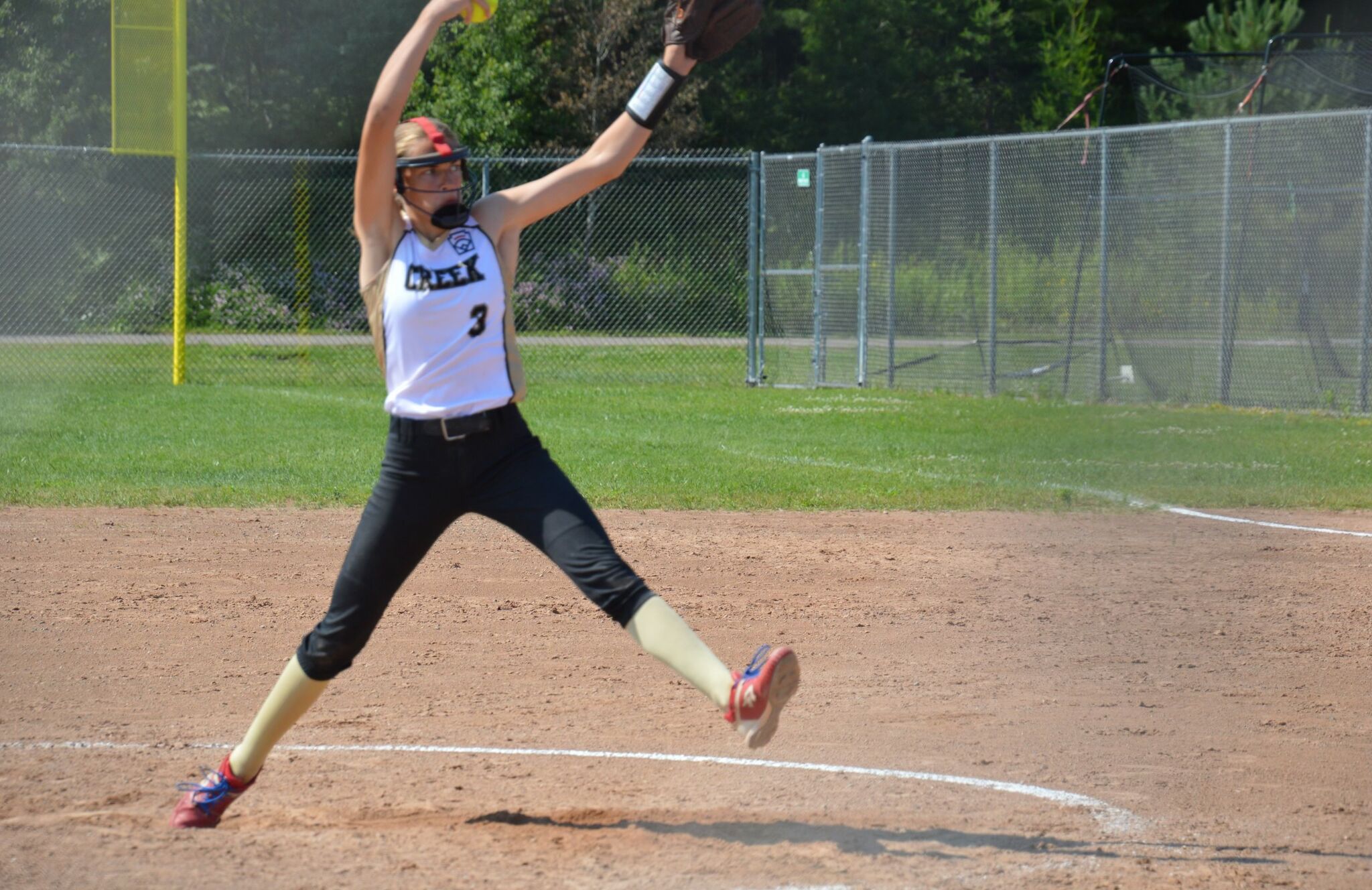 Creek's Lavigne dominating opponents