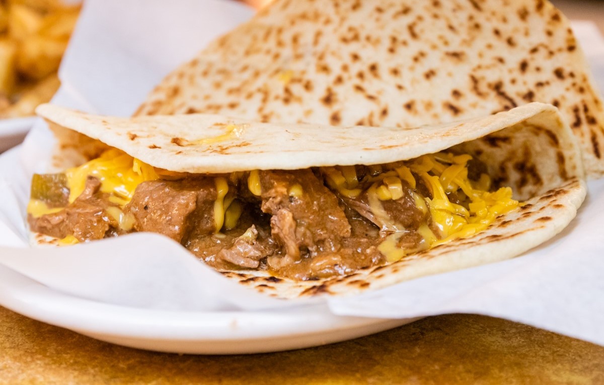 British TikTokers Josh & Jace spark taco controversy in Texas