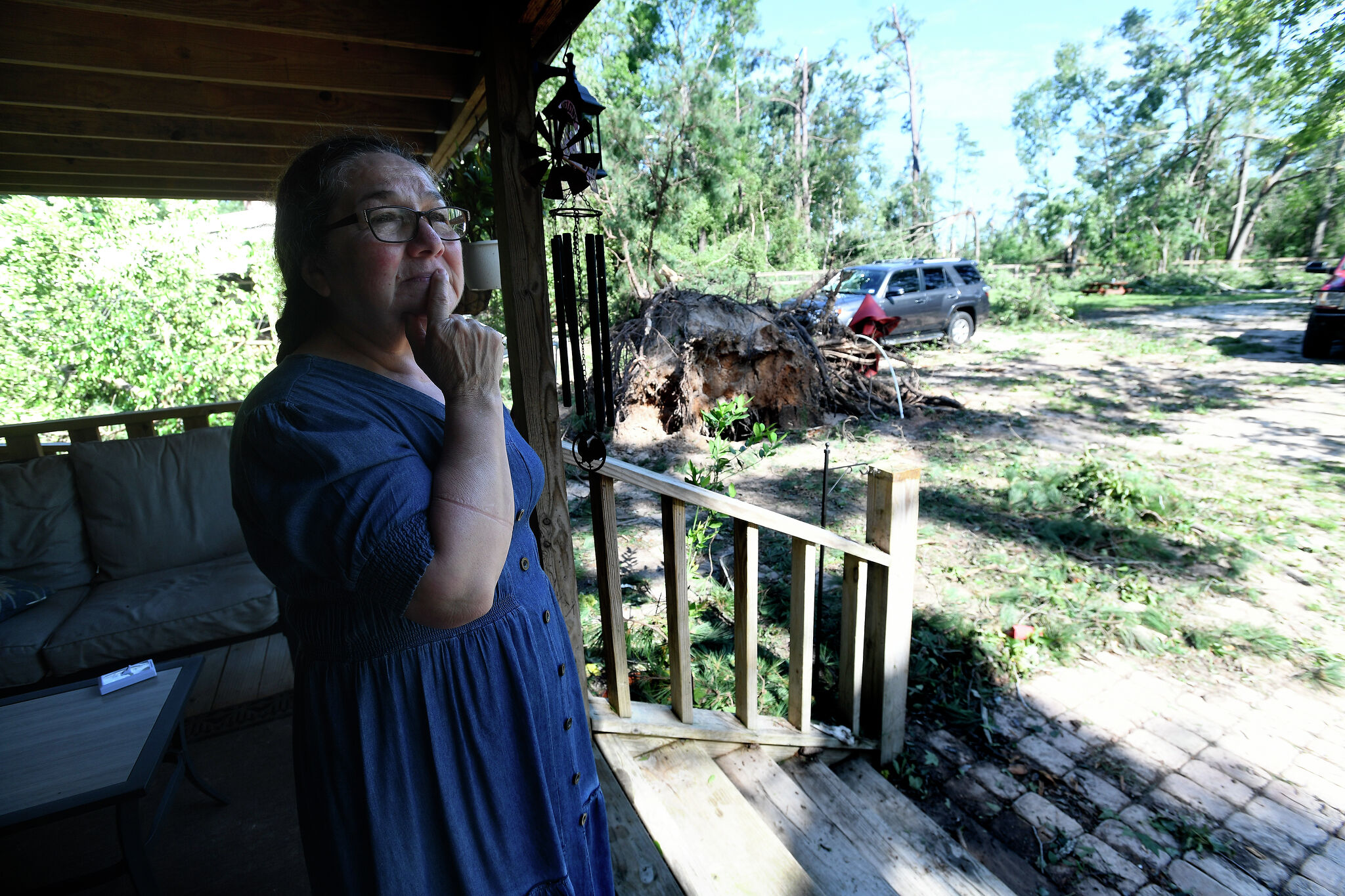 Jasper residents and utility crews are cleaning up tornado damage