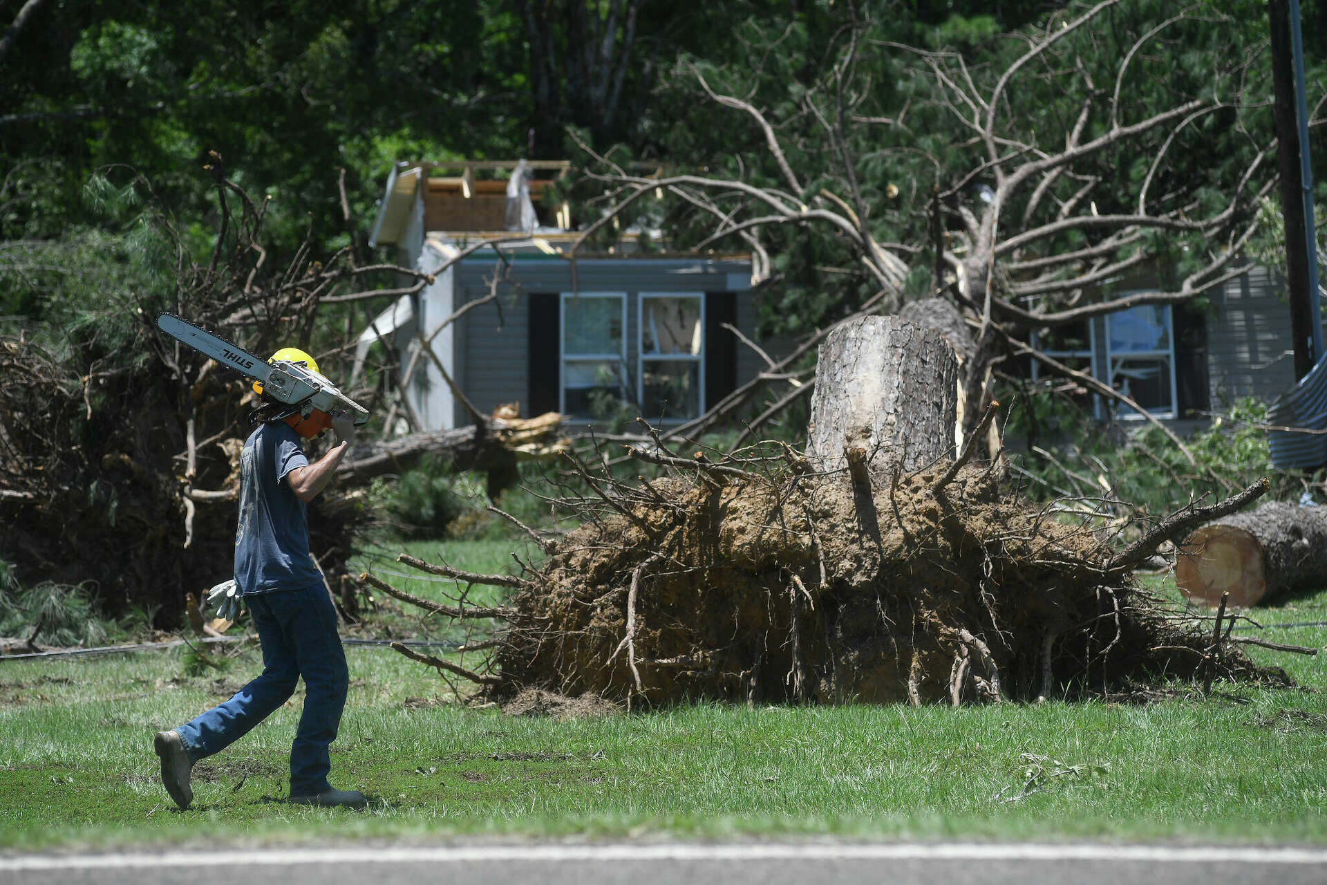 Jasper County residents talk about the Hurricane Beryl response