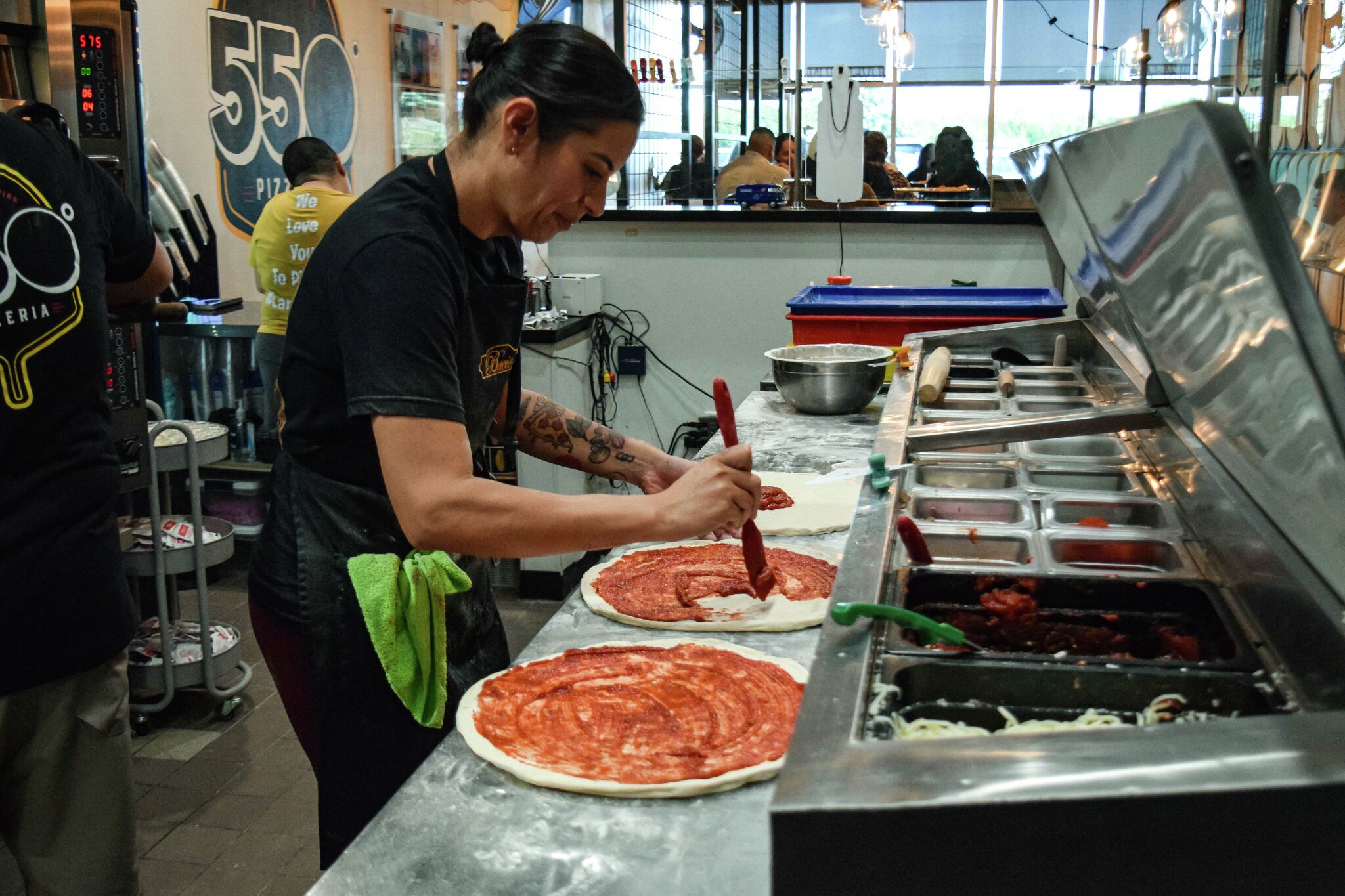 550 Pizzeria celebrating anniversary with food, prizes and surprises