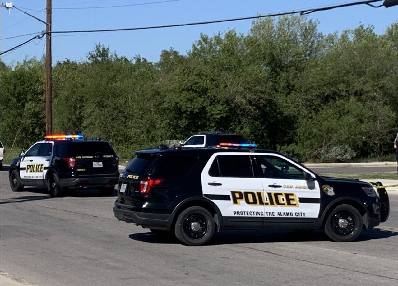 Suspicious package shuts down San Pedro Avenue in San Antonio