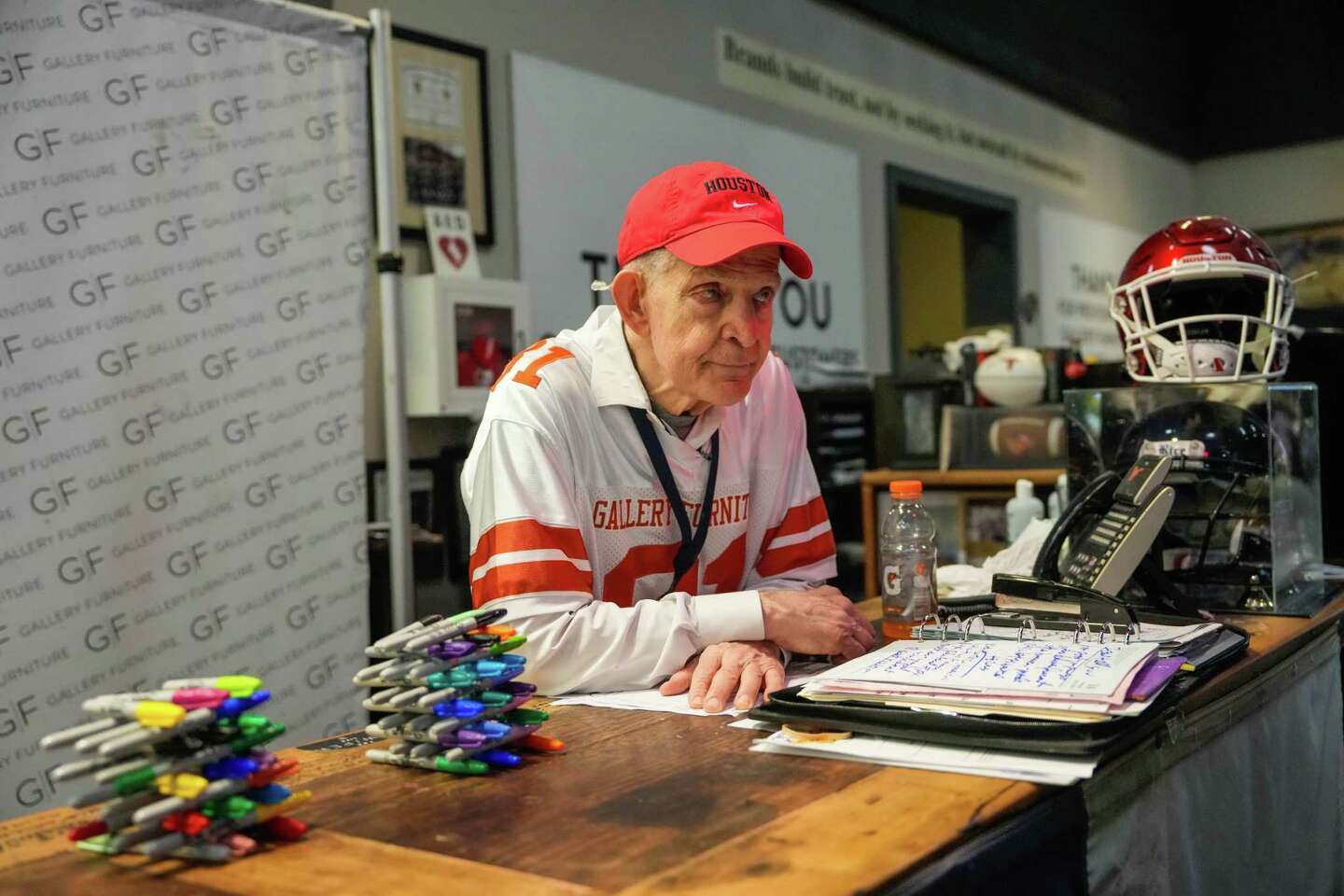 Mattress Mack bets $2 million on Patriots to win Super Bowl