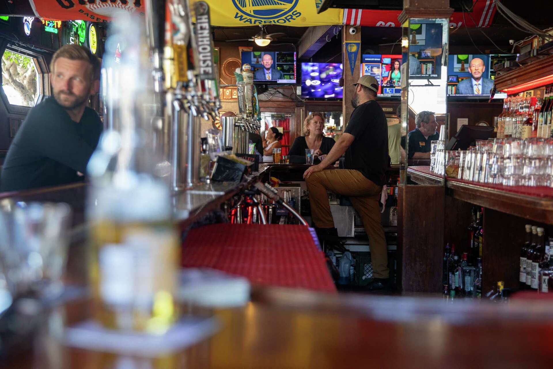 The Final Final sports bar in SF's Cow Hollow has new owners