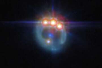 Quasar looks like a diamond ring in new NASA image
