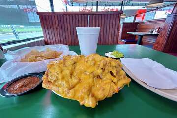 Chacho's on Highway 90 reopens dining room