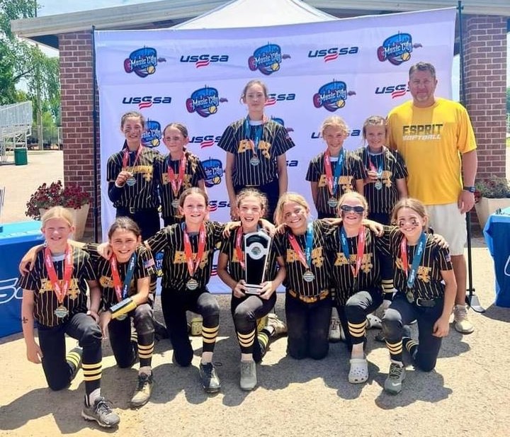 Local softball team finishes fourth at national tournament