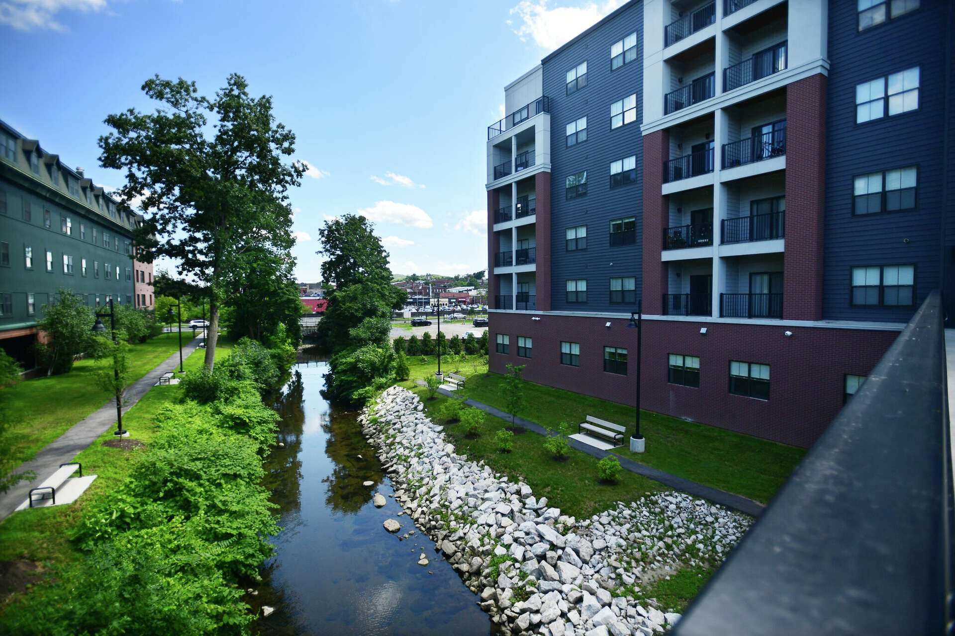 Danbury builder seeks apartment sign three times larger than permitted