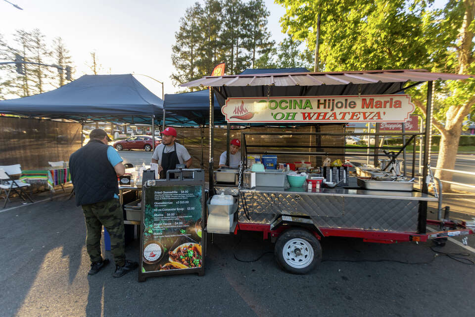 Tucked in a grocery store lot, a Bay Area taco stand with purpose