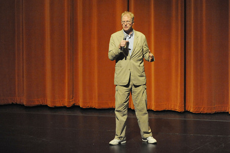 Actor-environmentalist Begley says go green in steps