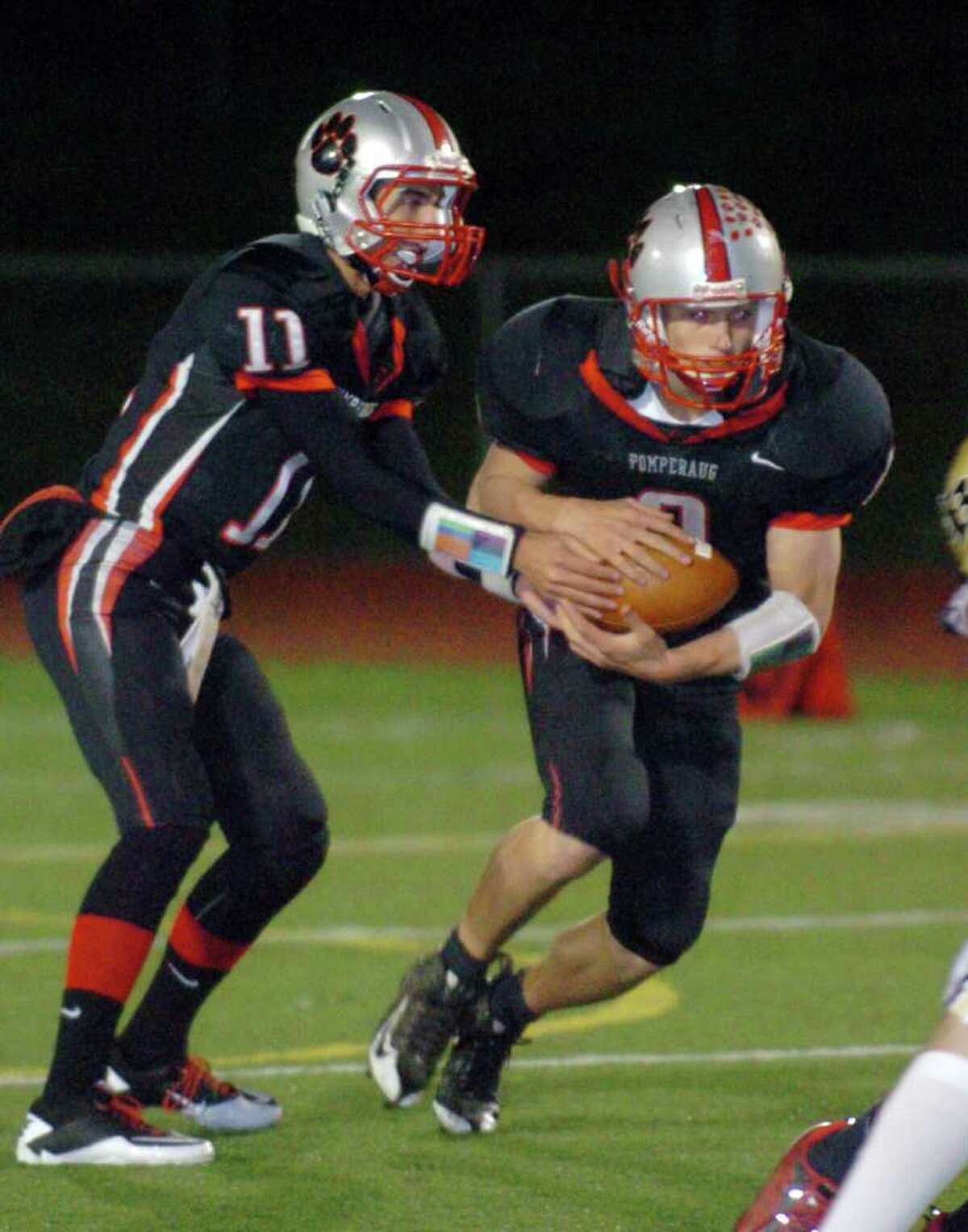 Pomperaug tops Barlow to win fifth straight