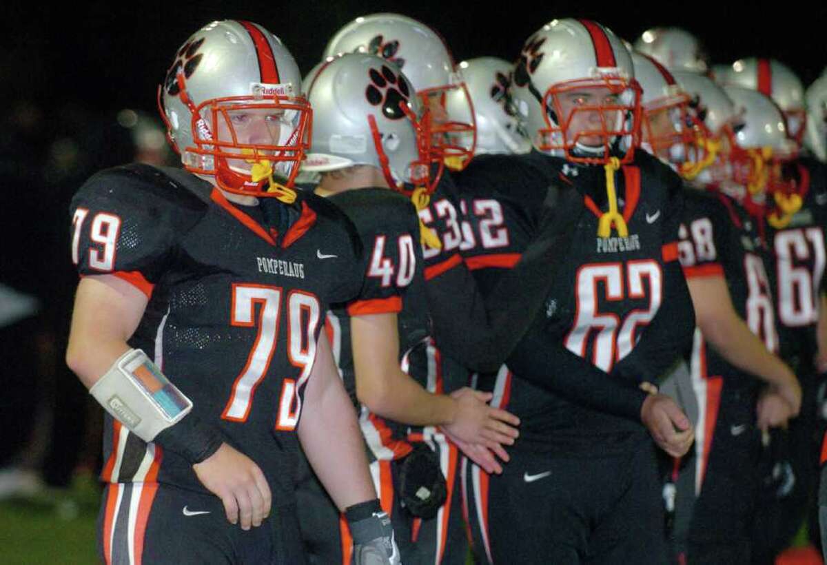 Pomperaug tops Barlow to win fifth straight