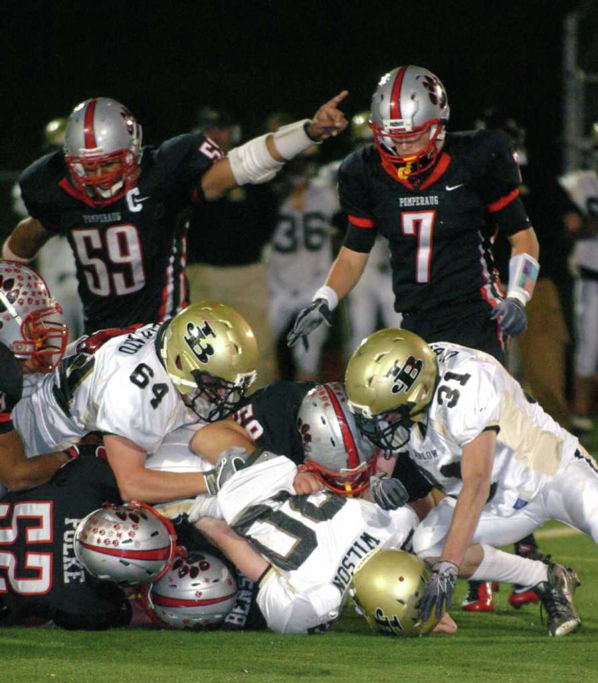 Pomperaug tops Barlow to win fifth straight