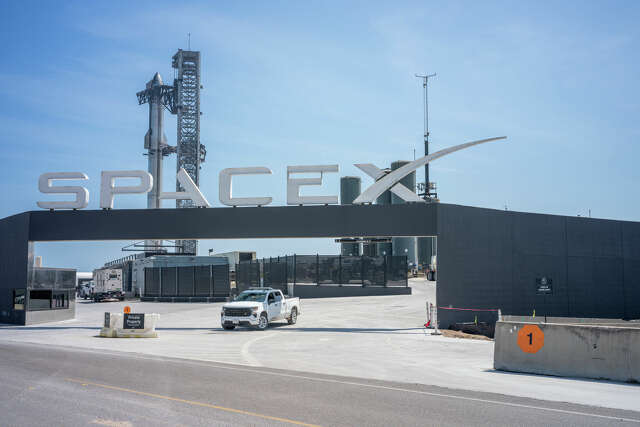 SpaceX continues push to make Starbase a South Texas city