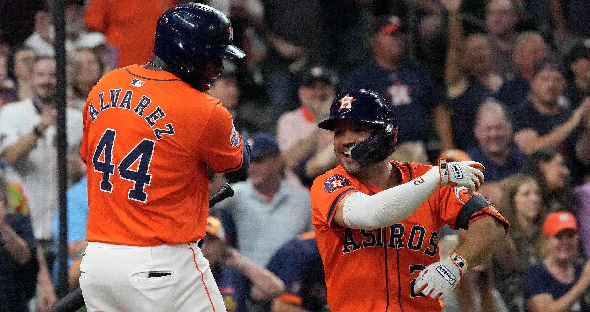 Houston Astros: Jose Altuve off, Yordan Alvarez back for Phillies