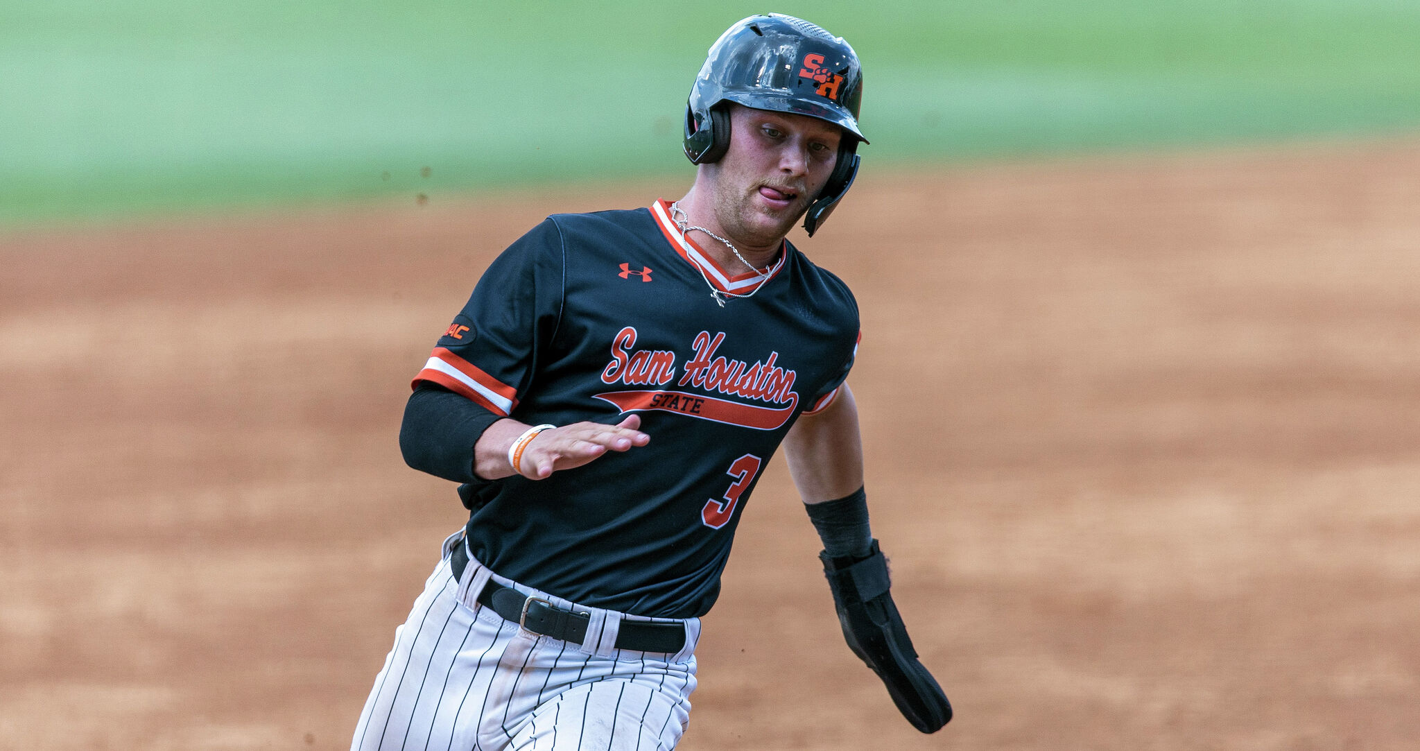 MLB draft: Houston Astros pick Sam Houston's Walker Janek