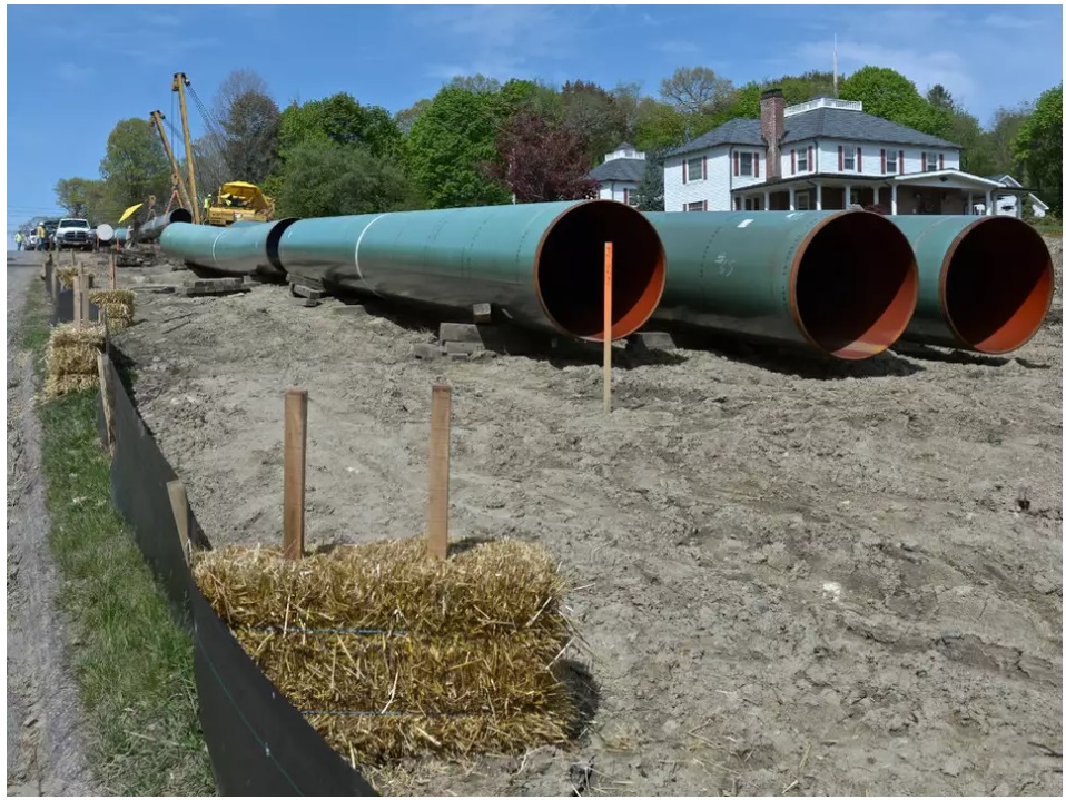 Officials call for community alerts at Cromwell natural gas site