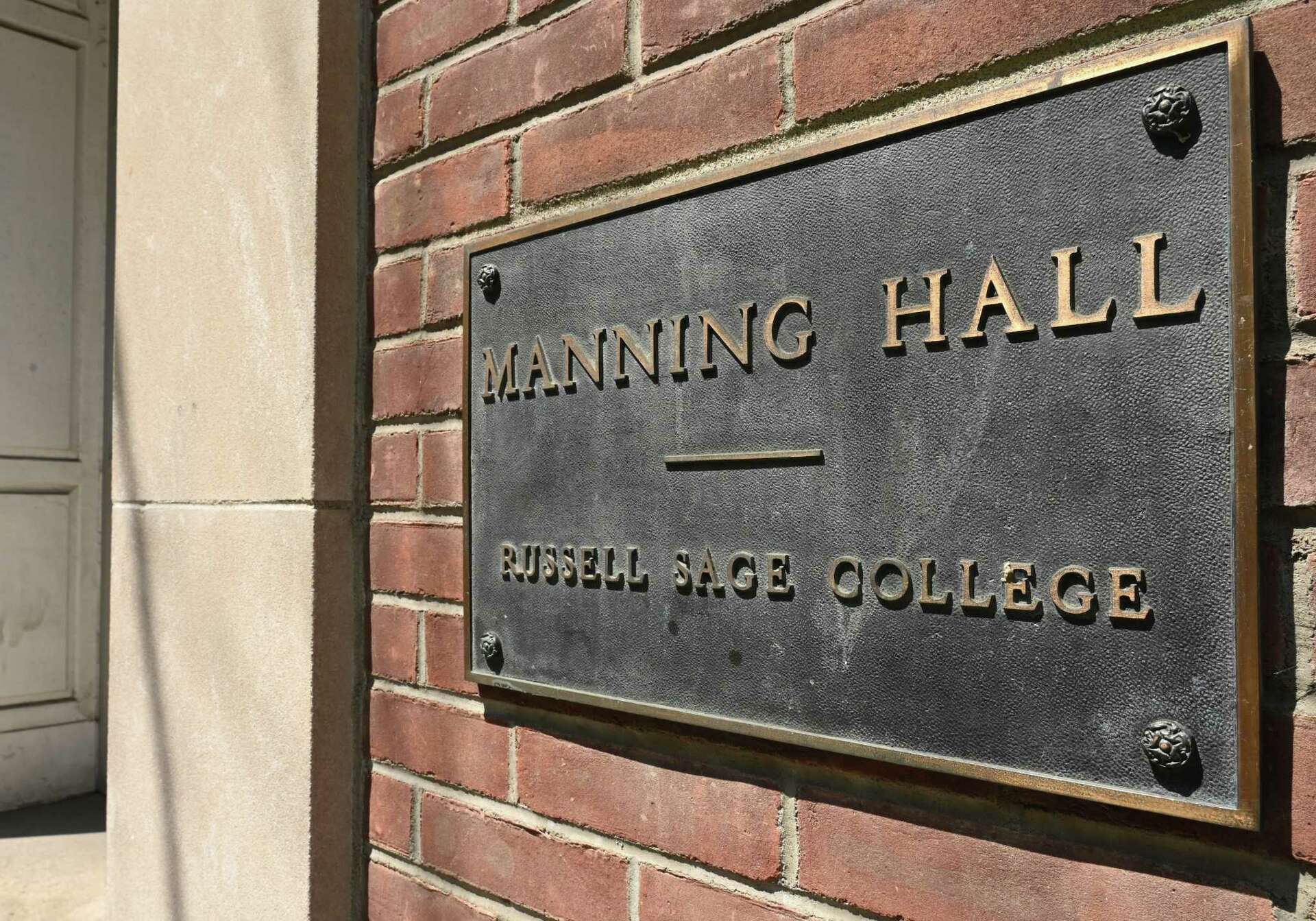Russell Sage College plans to sell Congress Street buildings in Troy
