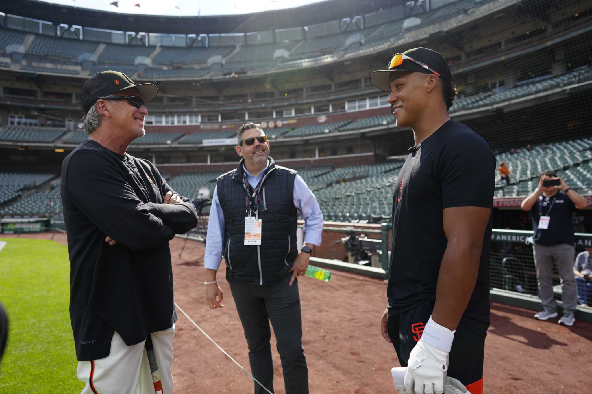 Long before signing, MLB scouts and players have forged a friendship