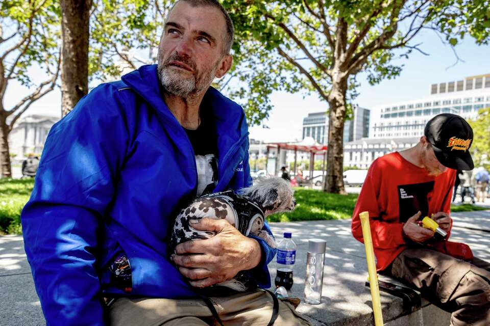 Here’s why fentanyl users on San Francisco streets are bent over