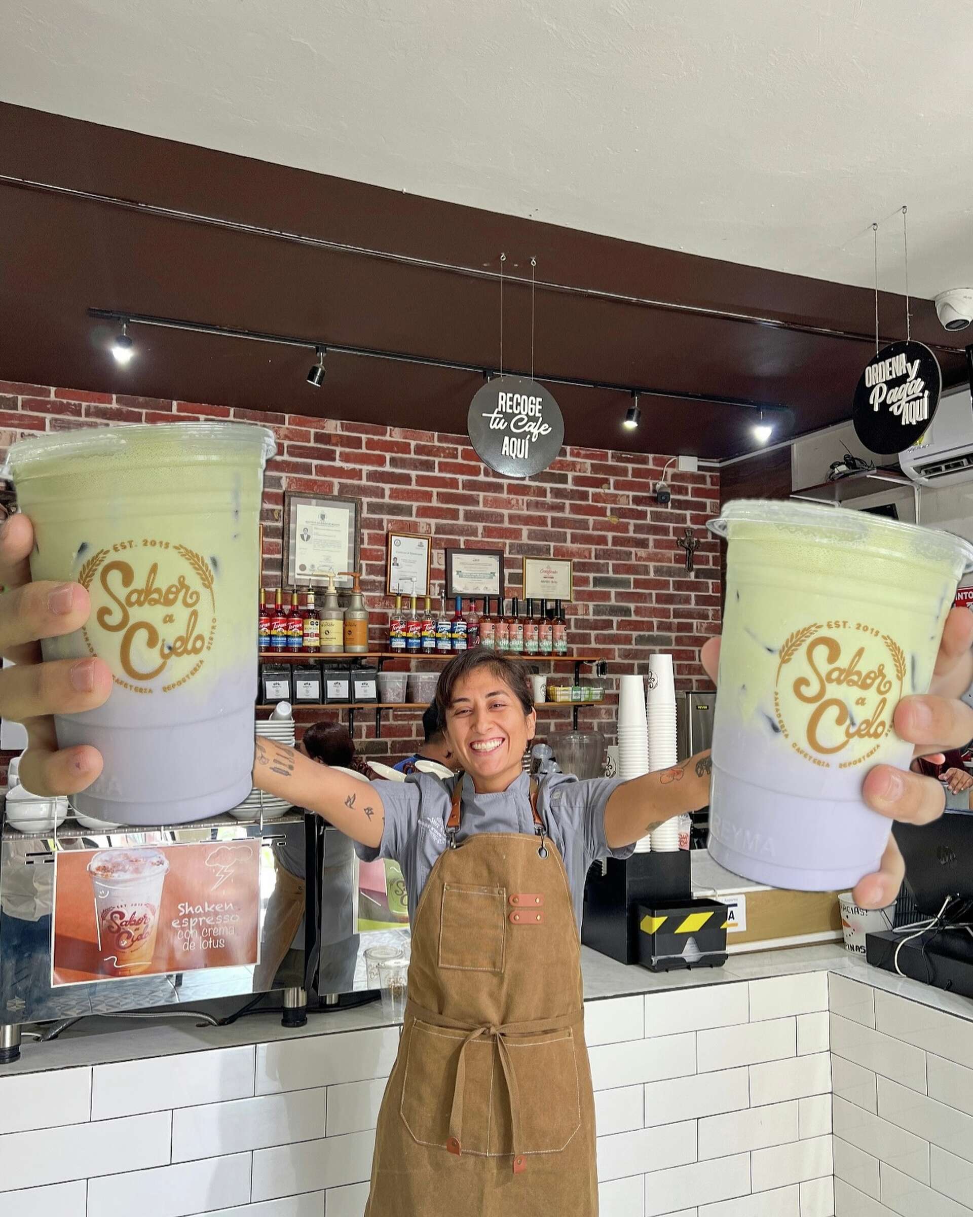 Mexican bakeshop crossing the border, expands to Laredo in South Texas