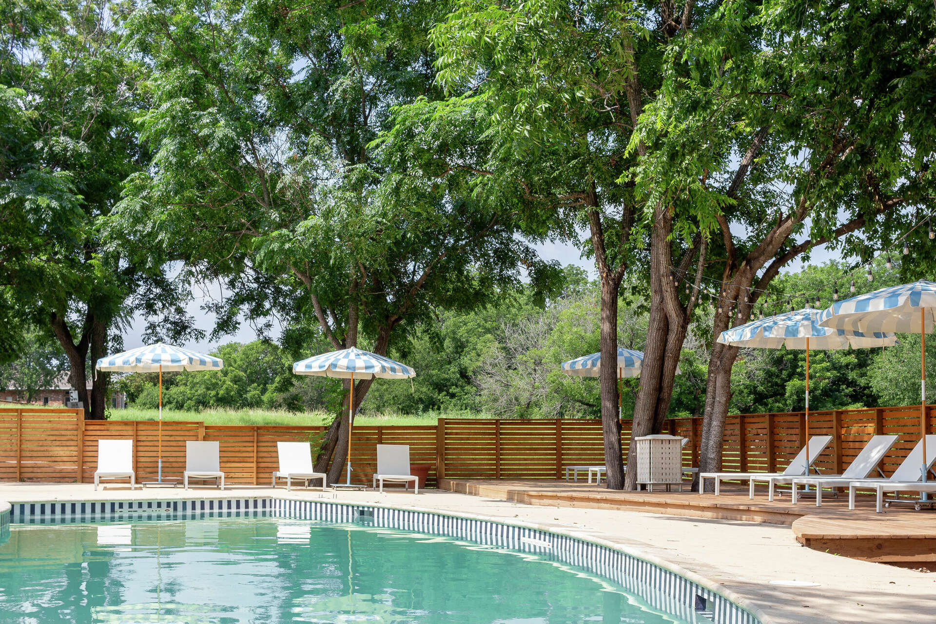 Gruene Outpost River Lodge rebrands as Hacienda del Rio